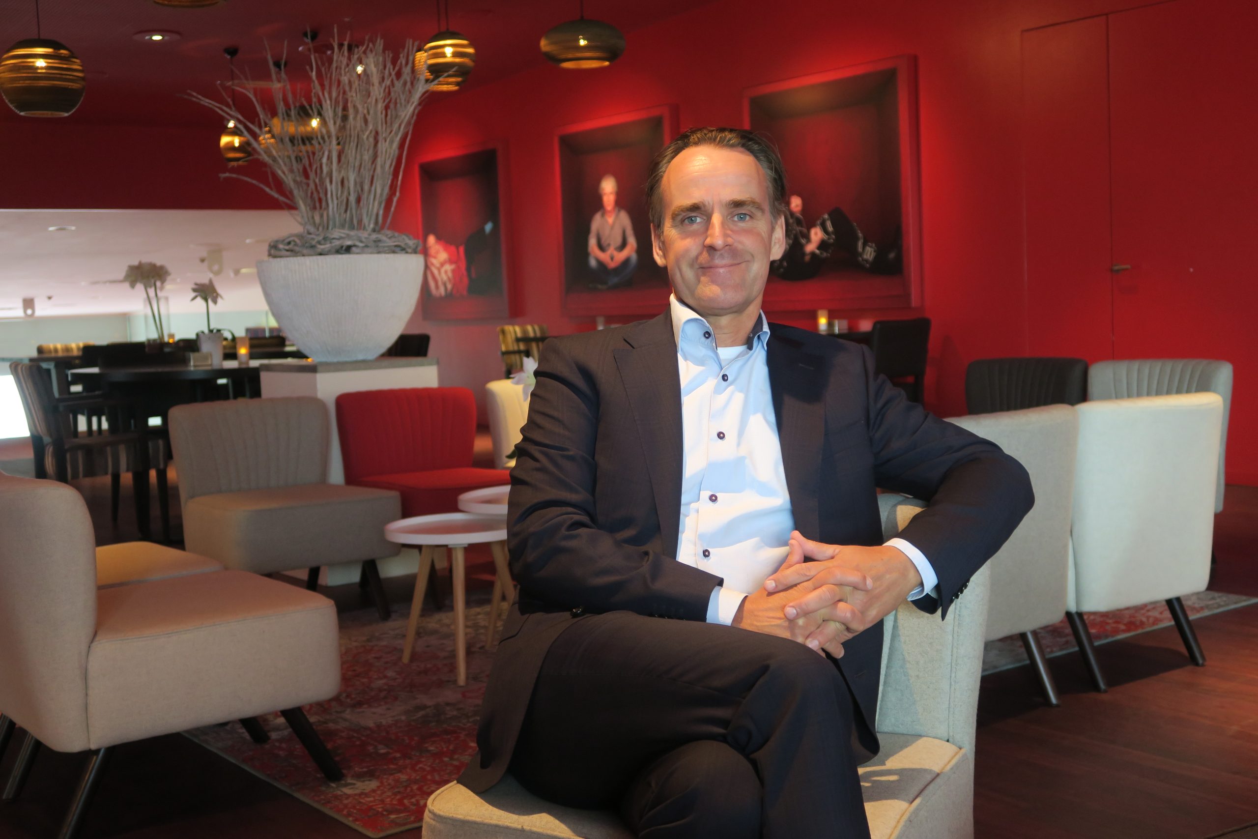 Introdans | Nieuws | Theatre director Charles Droste about Introdans