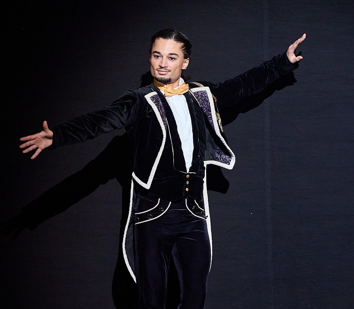 Jillis Roshanali: Nominated for the Young Swan 2025 - Introdans